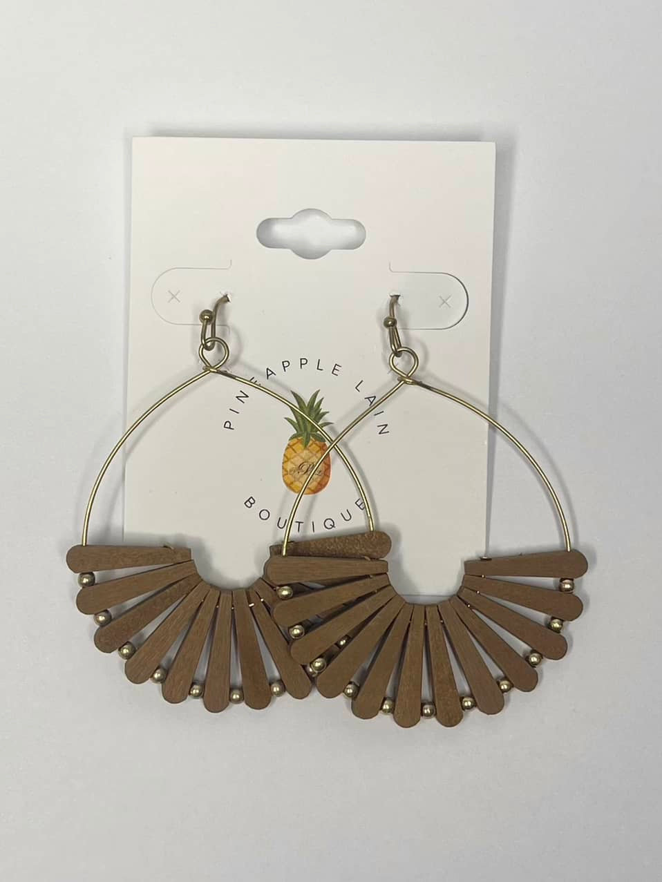 Pineapple Lain Boutique is an affordable, trendy online boutique